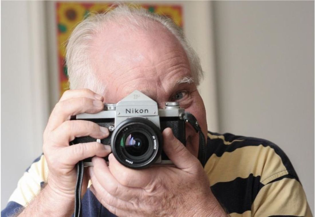 Morre Thomas Roland Hoag, professor pioneiro de fotografia na UFG, aos ...