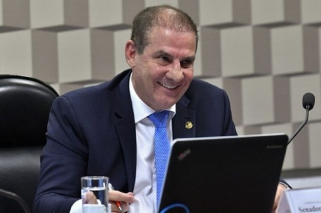 Com a chegada de Vanderlan Cardoso no PSD, candidatura de Francisco ...
