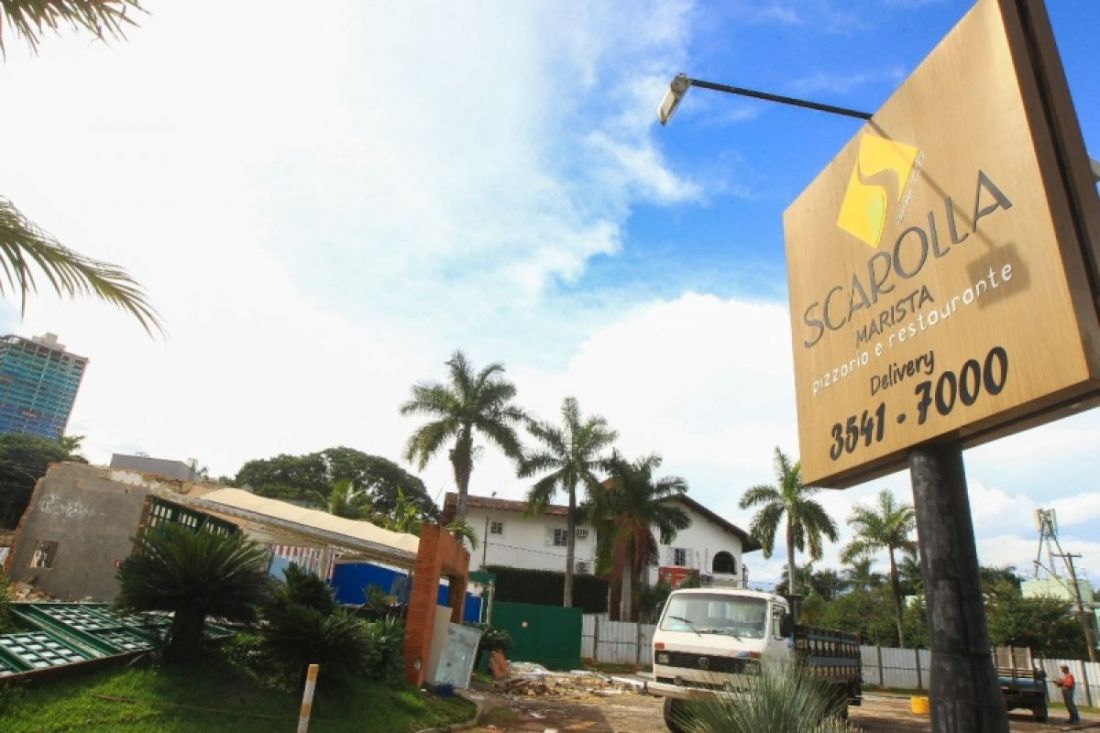 Scarolla fecha unidade da Ricardo Paranhos, em Goiânia - via @podergoias